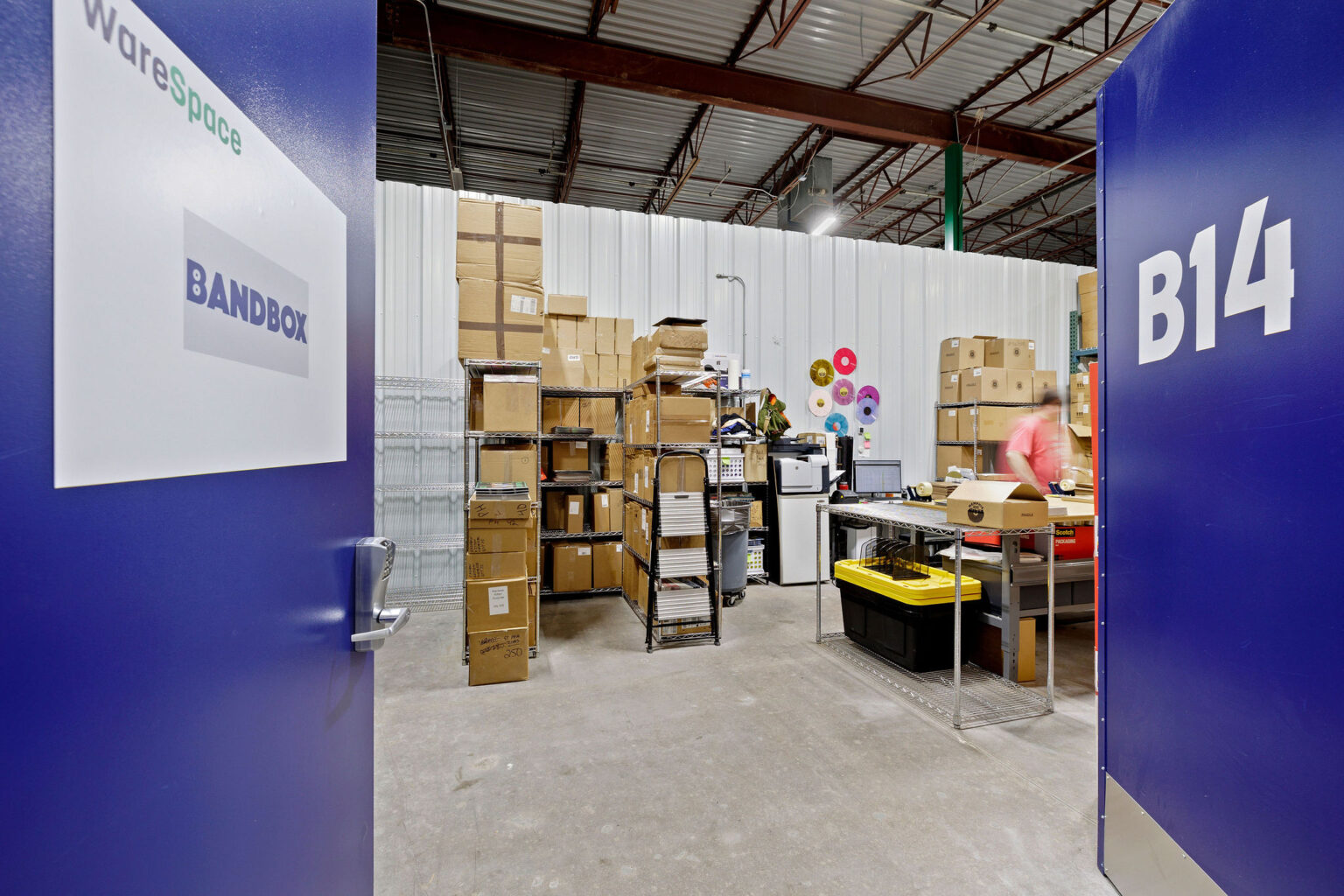 Commercial Storage Units - WareSpace